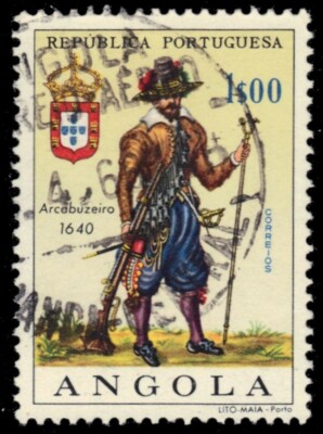 ANGOLA 514 - Military Uniforms "Harquebusier, 1640" (pb70022) | eBay