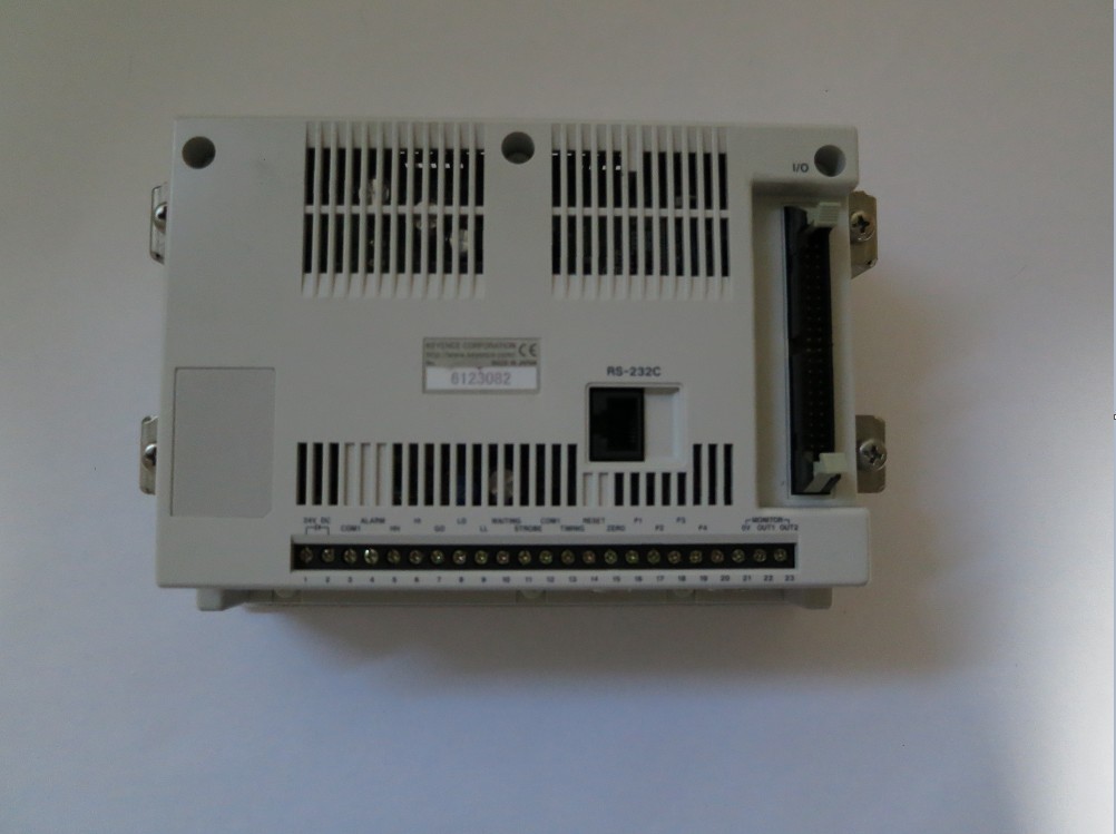 Keyence HIGH-ACCURACY CCD MICROMETER LS-7001 + LS-7030T / LS-7030R 23-3 ...