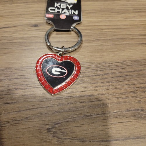 University Of Georgia Bulldogs NCAA Licensed Rhinestone Heart Keychain ...