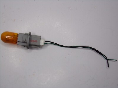 04-08 MAZDA RX-8 TAIL LIGHT LAMP LENS YELLOW BULB/GREY PLUG 2 WIRE ...