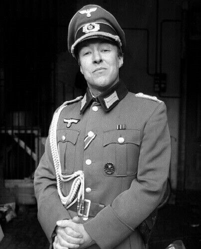 Guy Siner Unsigned 10" x 8" Photo - Oberleutnant Hubert Gruber - 'Allo ...