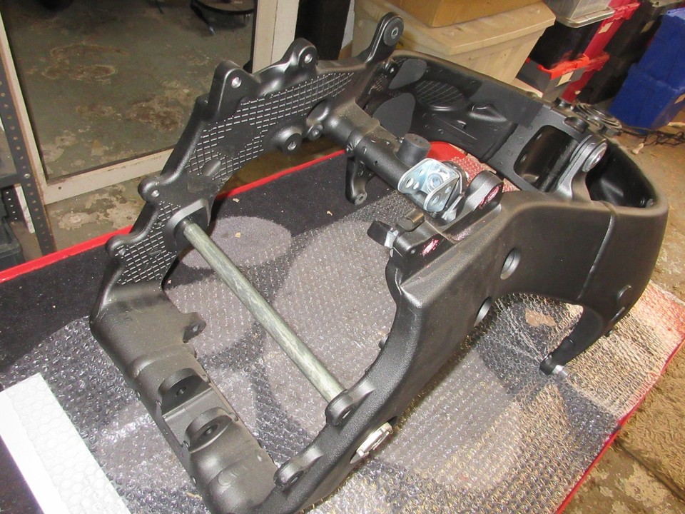 Kawasaki 2021 2022 2023 2024 ZX10R ZX10RR NEW original frame chassis | eBay