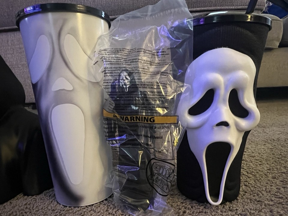 Scream 7 Ghostface Popcorn Bucket, Audio Cup, Grip Cup IN HAND READY TO ...