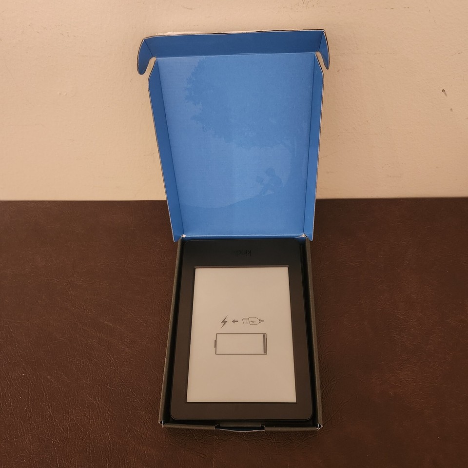 Amazon Kindle CE0700 with Charger (Brand New) | eBay