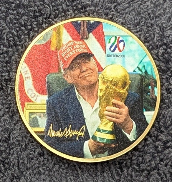 Donald Trump Gold Coin World Cup 2026 Signed Semiquincentennial United ...