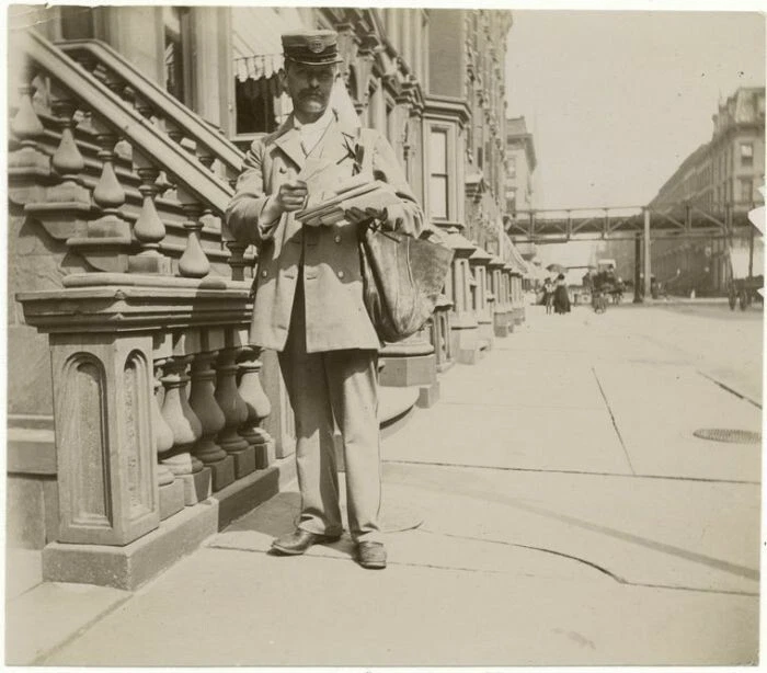 Postman Vintage