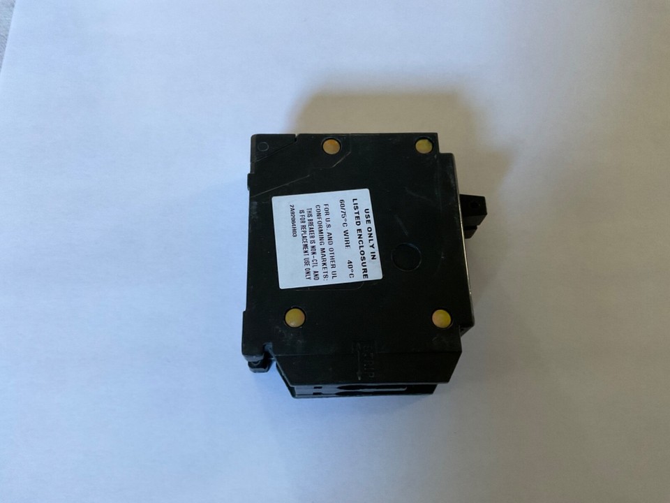 New Circuit Breaker Eaton Cutler Hammer BR2020 20 Amp Two 1 Pole Tandem ...