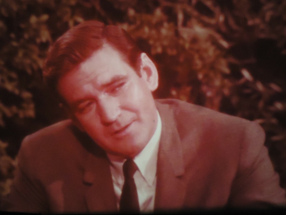 16mm Hotel Rod Taylor Karl Malden Catherine Spaak Merle Oberon Michael ...