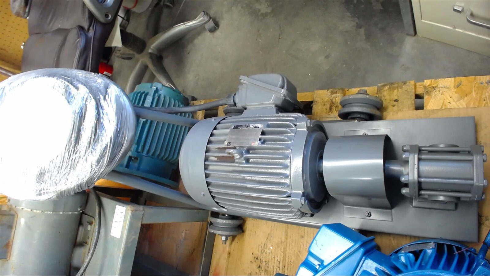 Hydrualic Pump With Motor Mounted On Stand, Teco 3 Hp 230/460 Volt ...