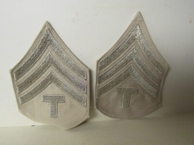 Pr. Vtg. WWII US Army Tec. Sergeant 4th Grade Silver on Twill Chevron ...