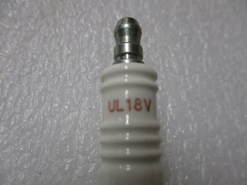 Champion UL18V 824 Spark Plug | eBay