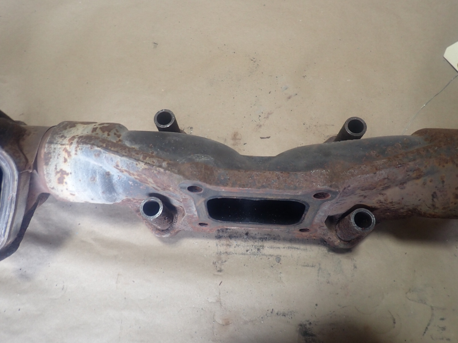 Volvo D13 Mack MP8 Diesel Engine Exhaust Manifold 20910779 20738332 ...