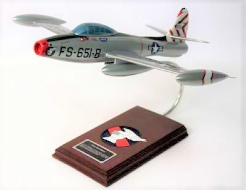 USAF Republic F-84 Thunderjet Desk Display Fighter Jet Model 1/32 SC ...