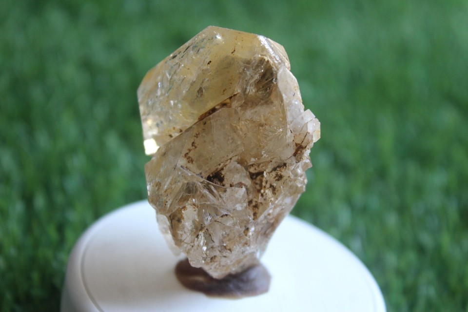 Natural Healing Window Quartz Rough Gemstone - 390 Carat Quartz Raw ...