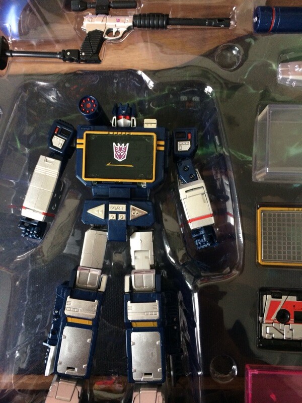NEW Transform MP-13 SOUNDWAVE LASER BIRDS ACTION FIGURE BOX SET | eBay