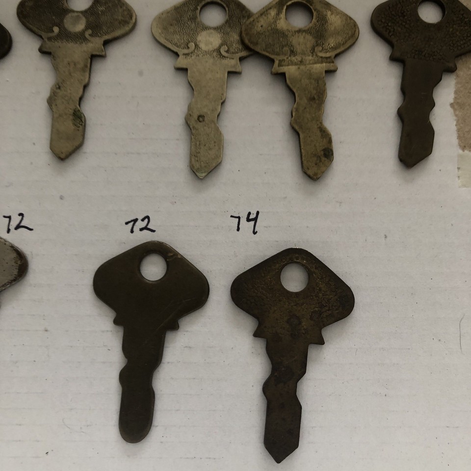 Lot Of 17 Antique Ford Model T A Keys Set 51-74 No Logo 1920’s | eBay