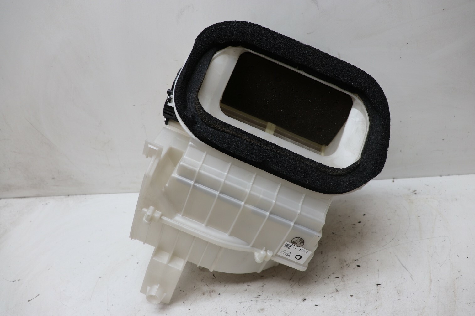 Aston Martin V8 Vantage S 2017 AC Air Con Heater Blower Motor Assembly ...