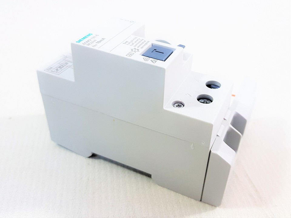 Siemens 5SM2 121-6 Residual Current Circuit Breaker 5SM212-6 FI Block ...