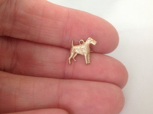 Vintage/antique Airedale Terrier dog tiny brooch,pin,charm,pendant,gold ...