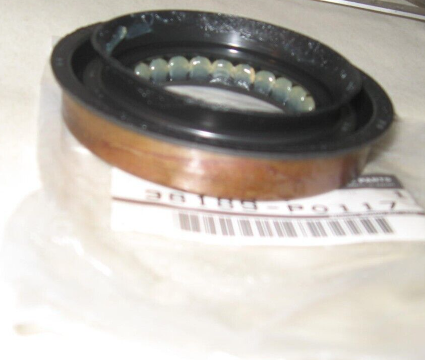 Pinion Seal fits REAR DIFFERENTIAL Nissan XTerra Frontier OEM 38189 ...