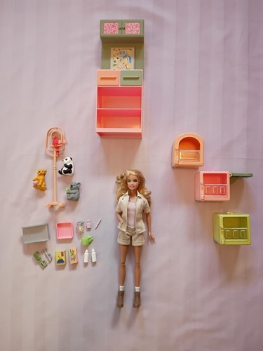 Barbie Zoo Doctor Playset 1999 Doll with Animals & Accessories | eBay