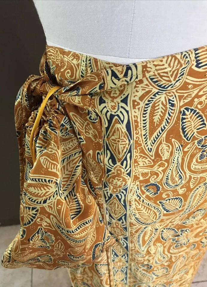 Indonesian Silk Sarong In A Pouch fits Size 4 | eBay