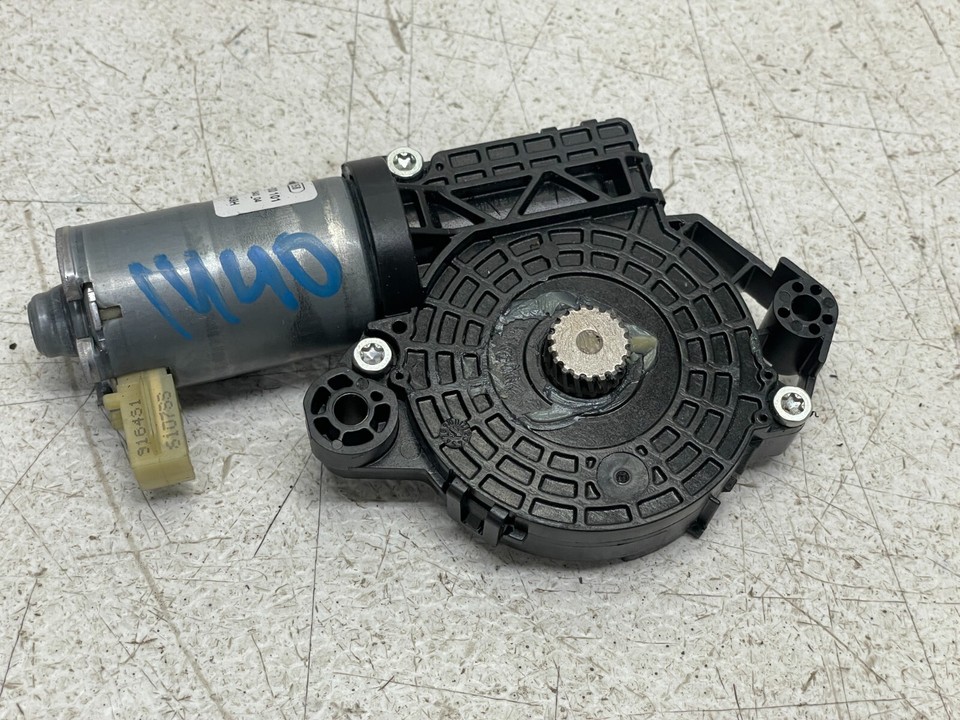 2017 2018 Mercedes C63 AMG Sunroof Sun Roof Window Glass Motor Unit ...