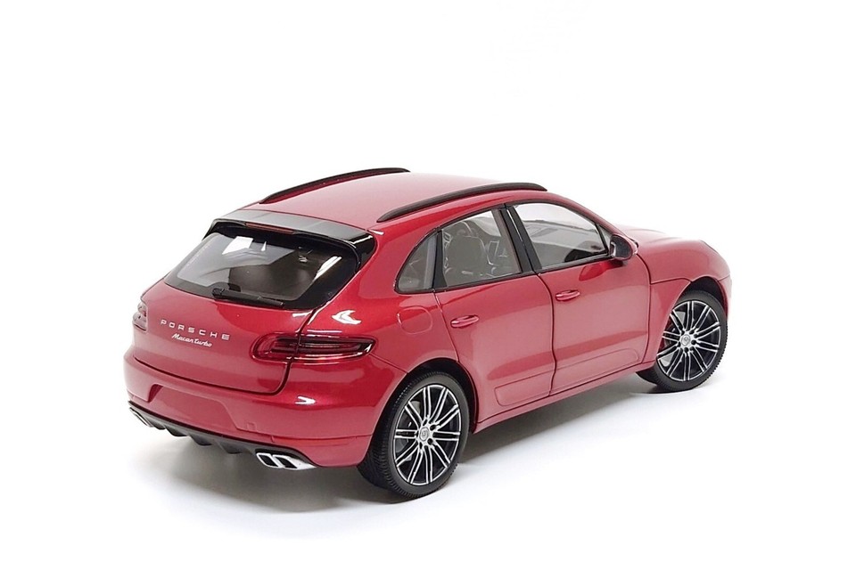 Minichamps 1:18 Porsche Macan Turbo in Impulse Red Metallic | eBay