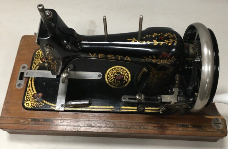Old German Vesta hand crank shuttle sewing machine see pics, working | eBay