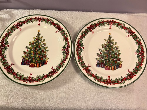 Radko Traditions Holiday Celebrations set of 2 dinner plates OH7793 | eBay