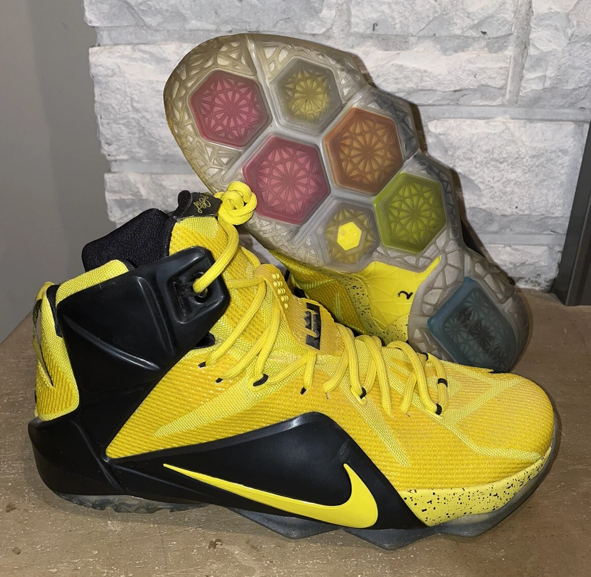 Lebron 12 Black And Yellow