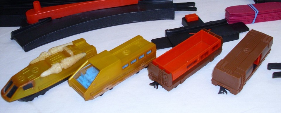 MATTEL HOTLINE GREAT FREIGHT FUTURISTIC TRAIN SET BOXED 1970s | eBay