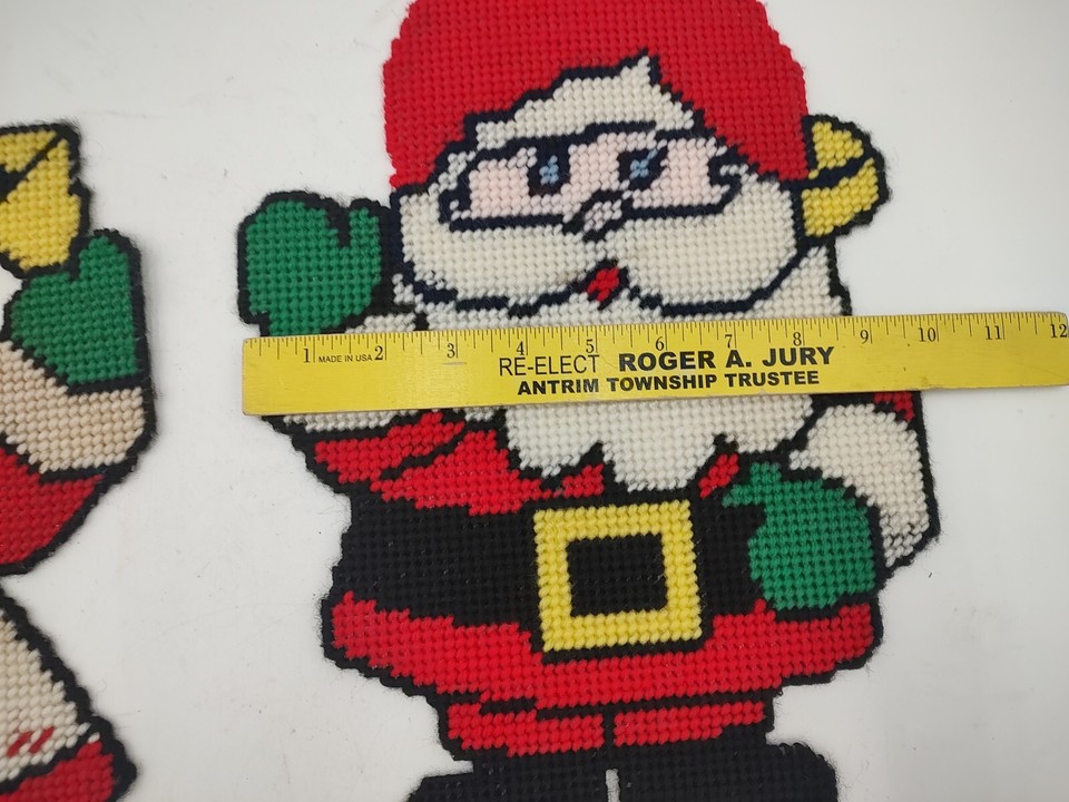 Needlepoint Plastic Canvas Santa Claus & Mrs Claus Yarn Art Vintage 13 ...