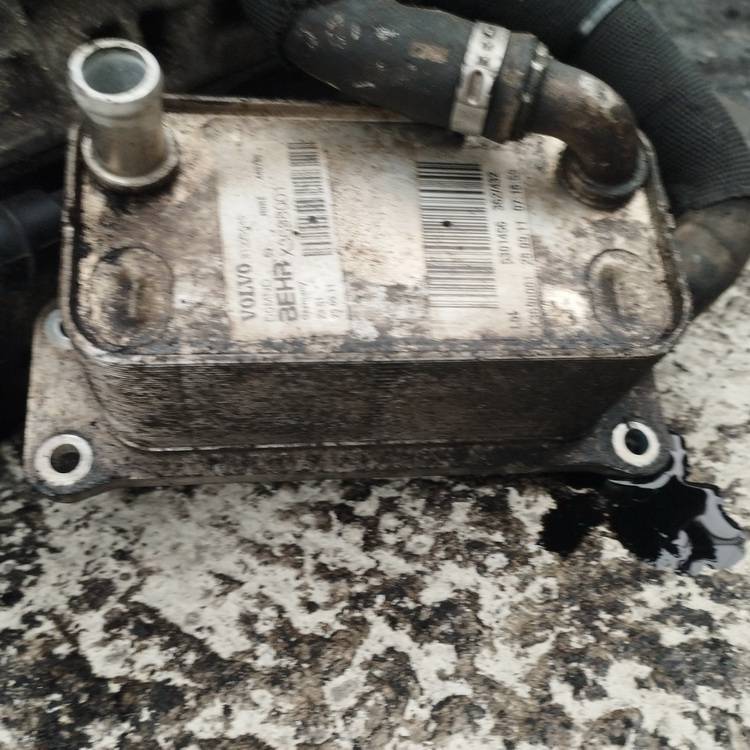 31325045 x3698001 Oil radiator cooler (Oil Cooler) for Volvo C30 ...