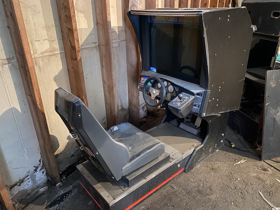 Daytona USA 2 Power Racing Sit Down Arcade Driving Video Game Machine ...