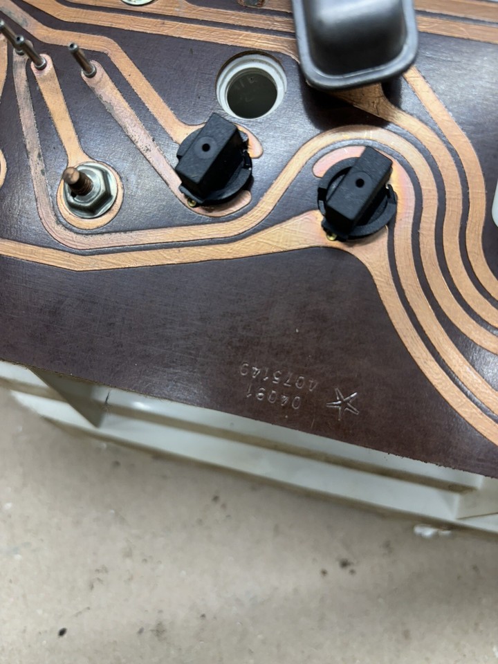 1981 82 1987 88 89 90 1990 DODGE W250 D250 D350 SPEEDOMETER GAUGE ...