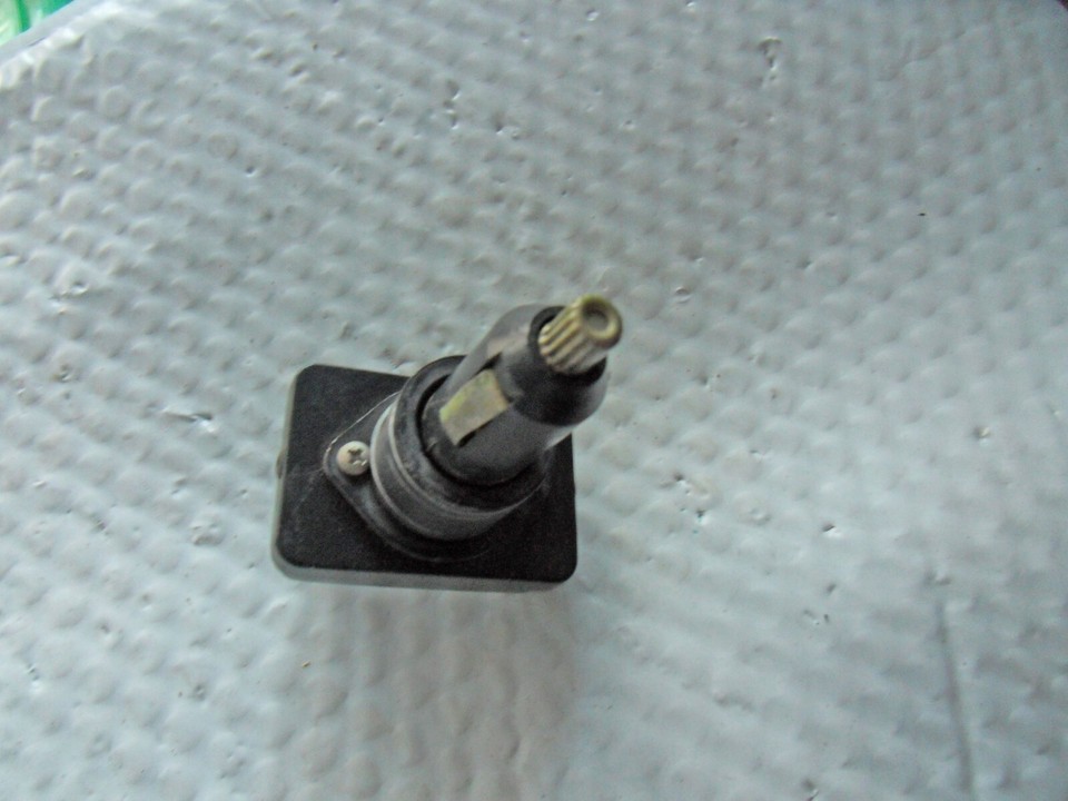 Vintage FuZZbuster REMOTE Lighter Plug In Radar Detector Free US ...