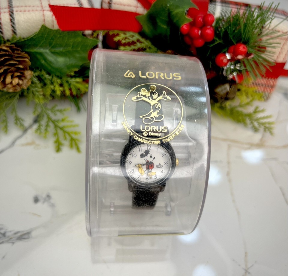 🎄Vintage Disney Mickey Mouse Lorus Watch Disneyland water resistant ...