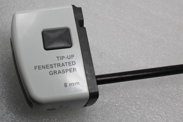 Intuitive 470347 Da Vinci XI Surgical 8mm Tip-up Fenestrated Grasper As ...