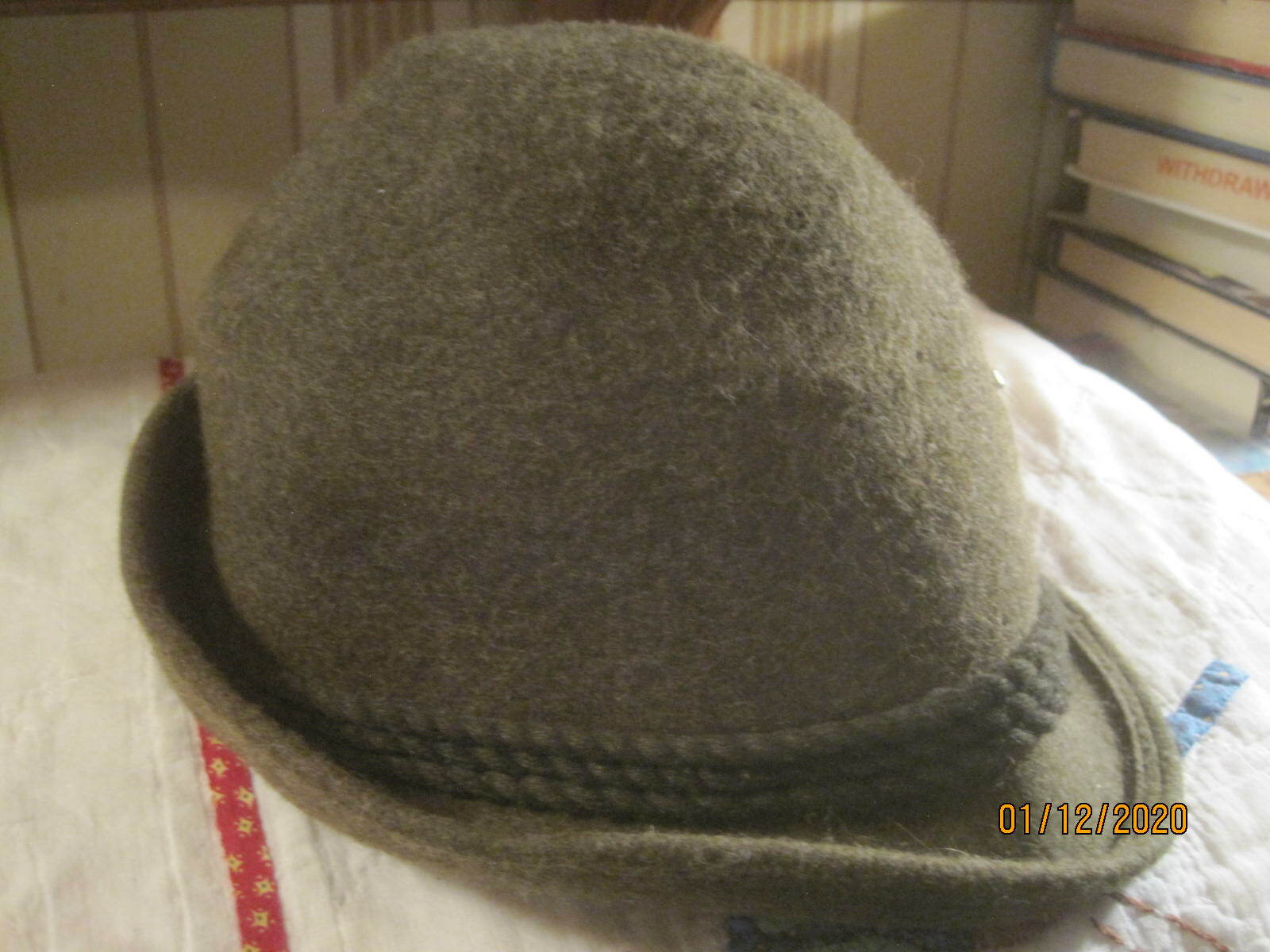 Vintage olive green wool Bayerische Walk Loden Hat w/… - Gem