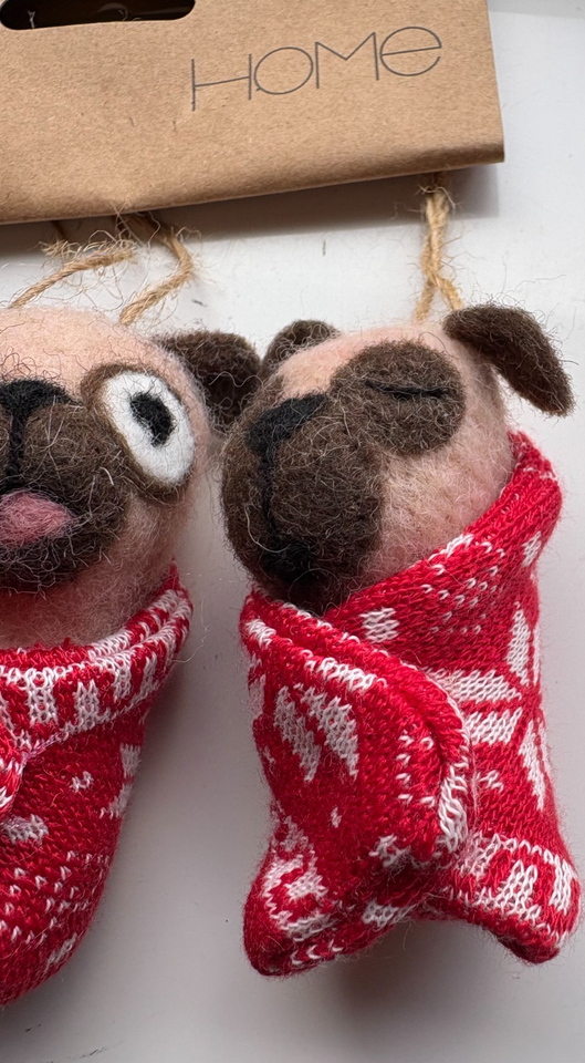 SET OF 3 "FELT PUGS IN RUGS" CHRISTMAS HANGING DECORATIONS. NEW. 8 X 5 ...