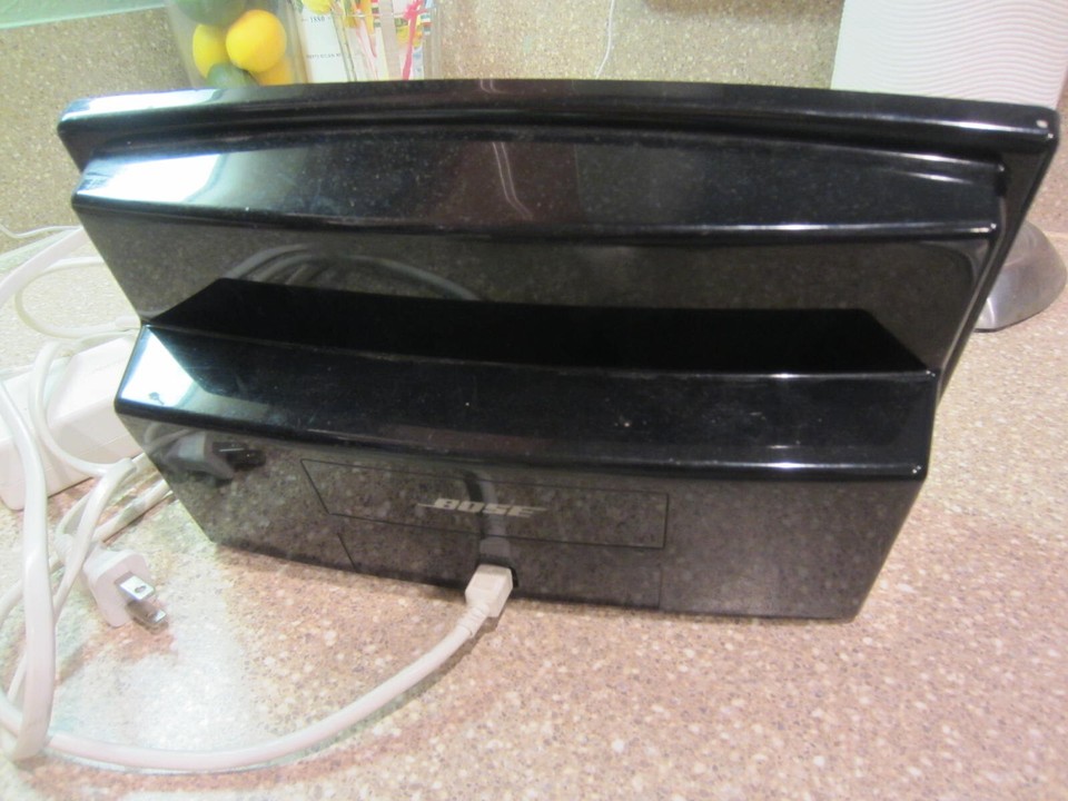 Bose iPod SoundDock Digital Music System Bundle w Bluetooth 30 Pin ...