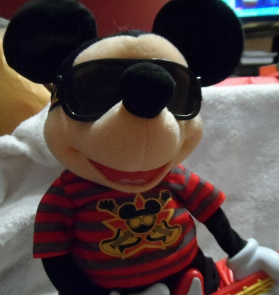 Disney Rock Star Mickey Mouse Fisher Price 2010 Animated Dancing ...