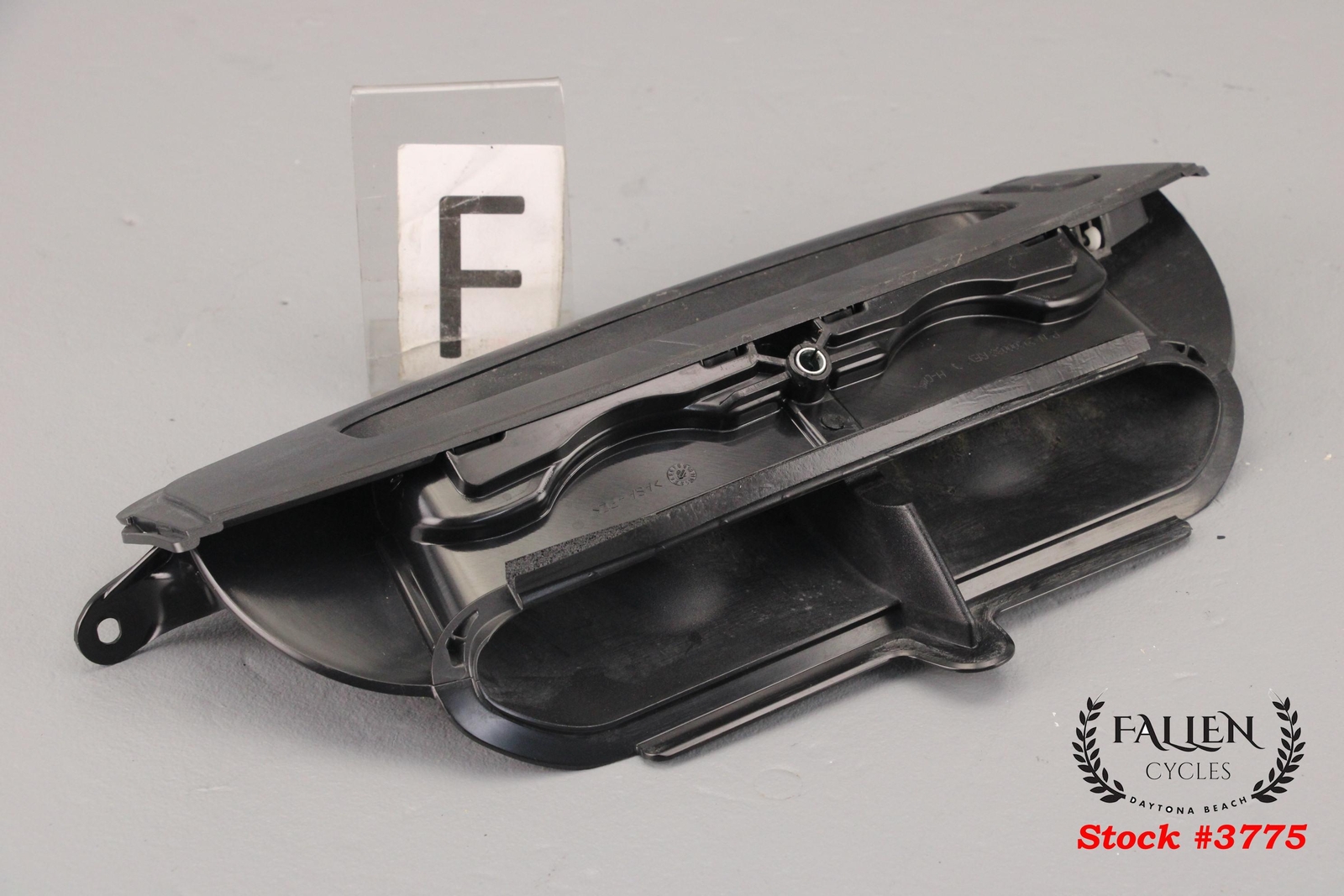 Harley-Davidson Air Duct Assembly Inner Fairing 29200003 for sale ...