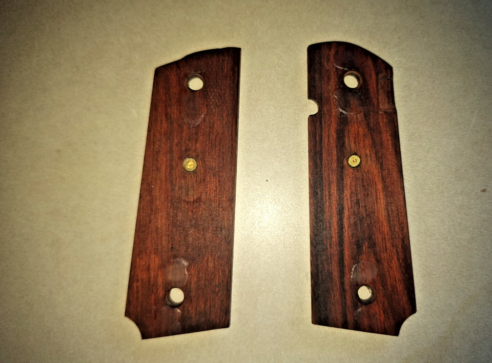 Colt 1911 full size Cocobolo Grips Checkered w Gold Medallions Double ...