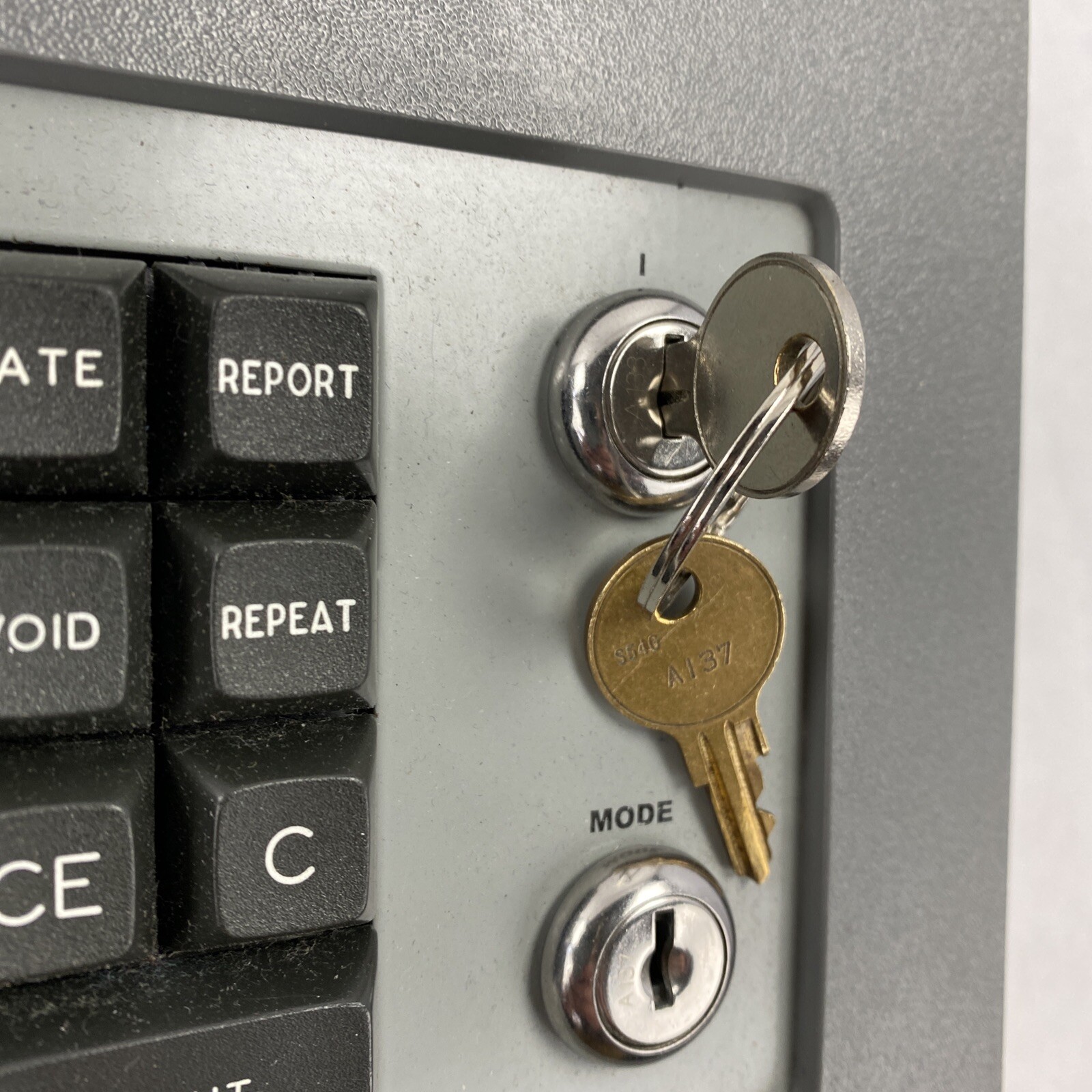 Hedman HE-1600 Check Signer KEYS Only A133 + A137 | eBay