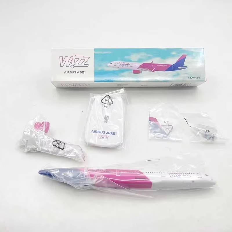 Wizz Air Airbus A321 20cm Scale Model - Ideal Collectible Gift Building ...