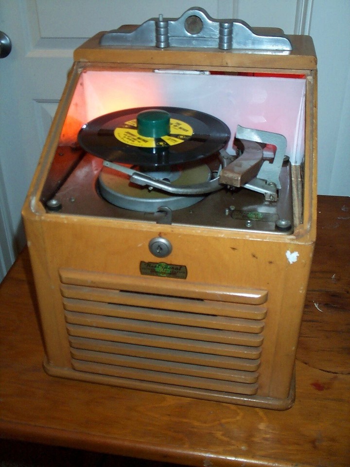 JUKEBOX Ristaucrat 1950's Coin Operated Vintage 45 RPM Phonograph Tube ...