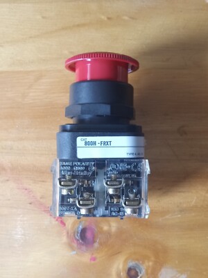 Allen-Bradley 800H-FRXT Push Button With Contacts XA/D2 | eBay