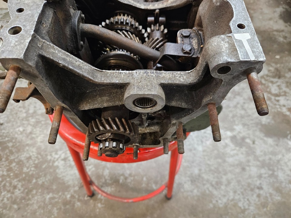 CLASSIC MINI GEARBOX 22G68 with DIFFERENTIAL | eBay